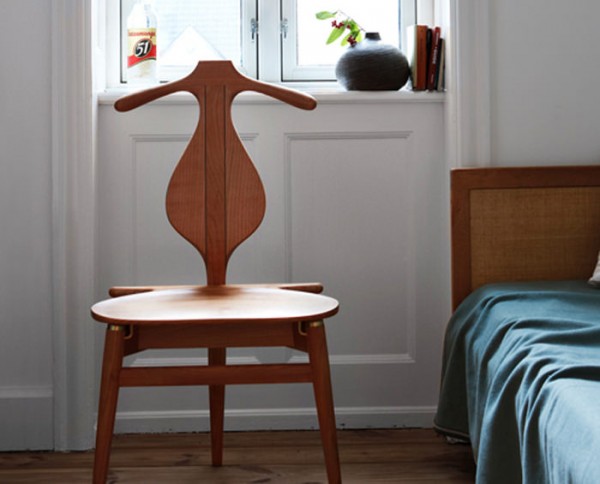 PP 250 Valet Chair par Hans Wegner - Blog Esprit Design