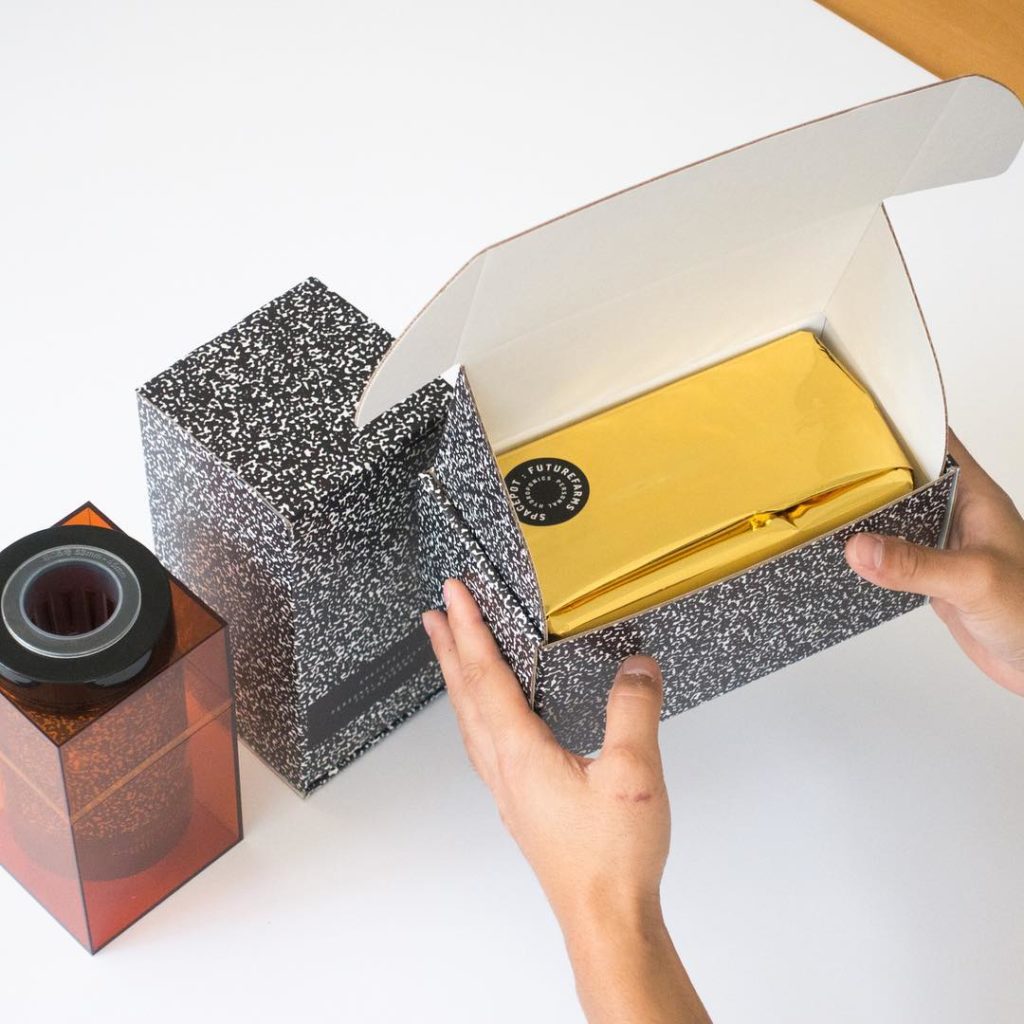 Spacepot, un pot hydroponique digne de la NASA dans votre cuisine, par ...