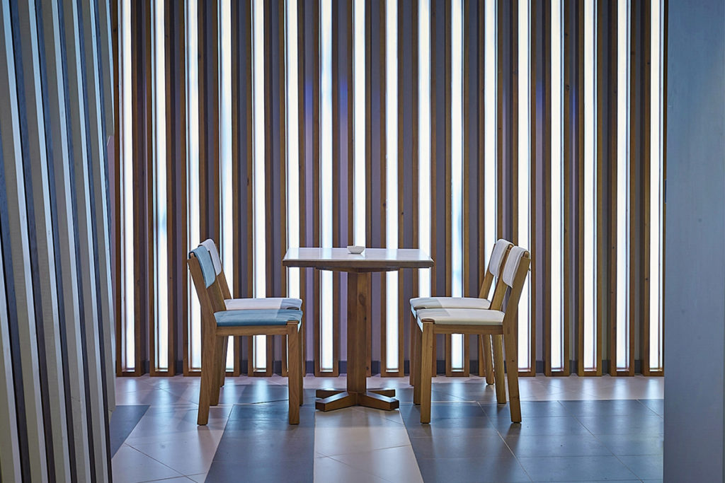 Velvet Projects signe l'intérieur du restaurant bar Abastos - Blog ...