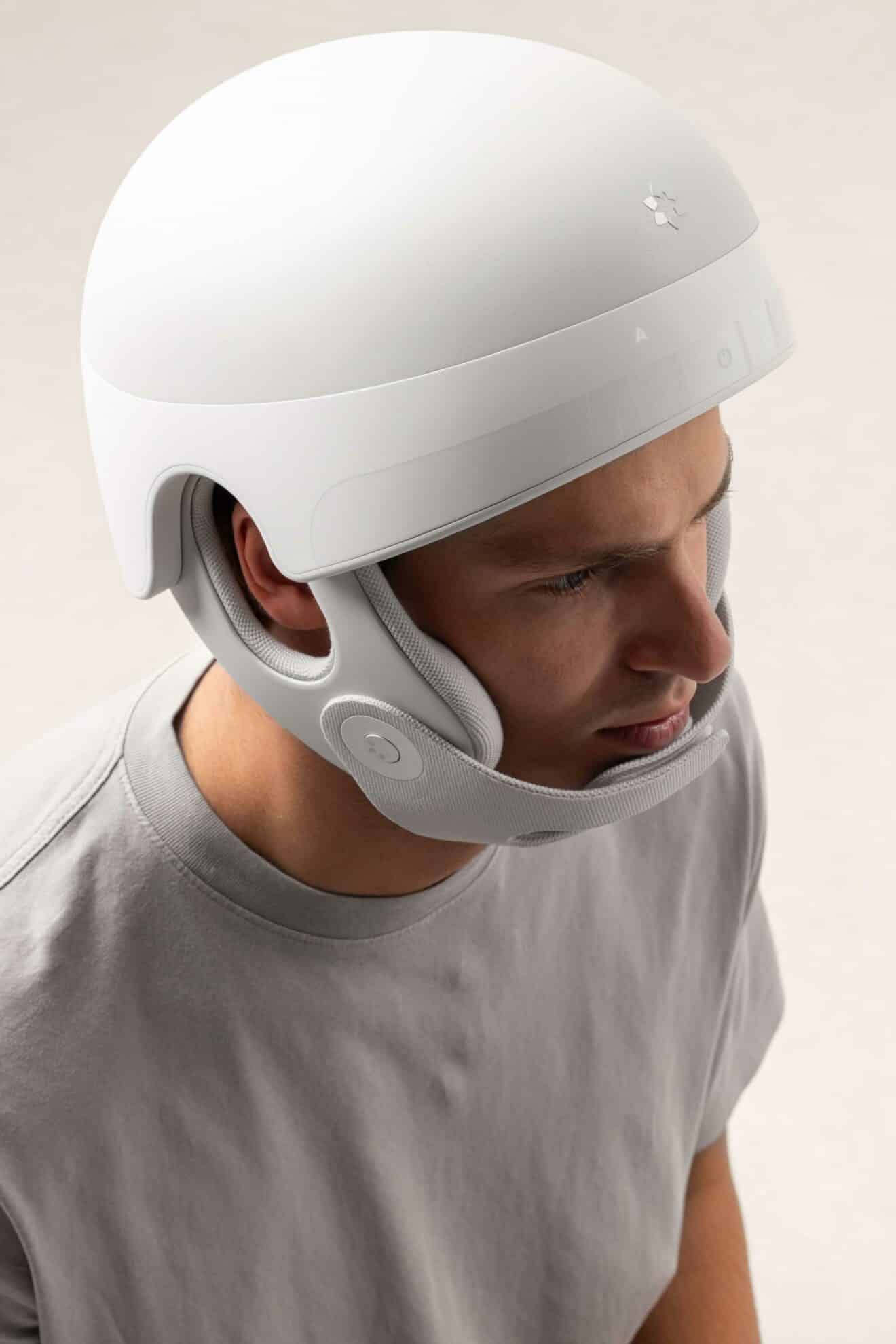 Luminate présente Lily, le casque conçu pour apaiser un des effets les ...