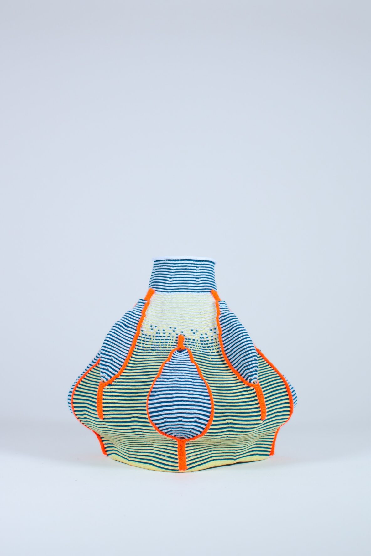 Design textile : formes souples et esprits libres par Gaspard Fleury ...