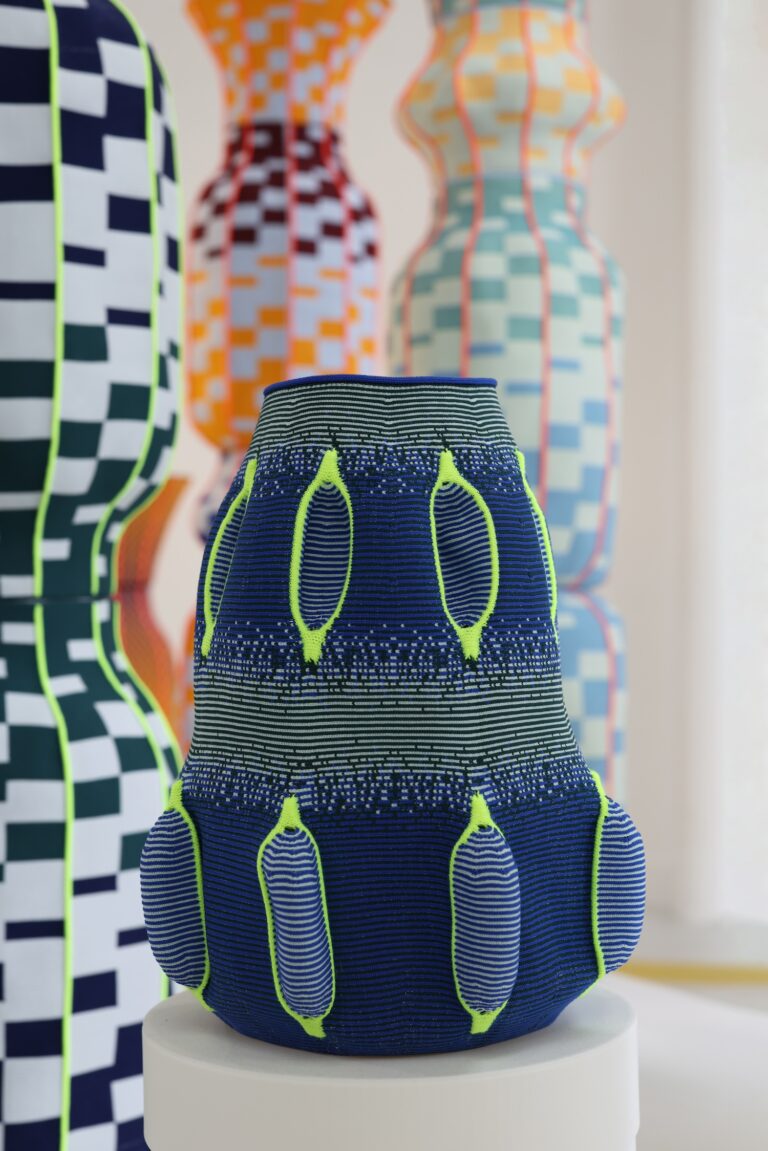 Design textile : formes souples et esprits libres par Gaspard Fleury ...